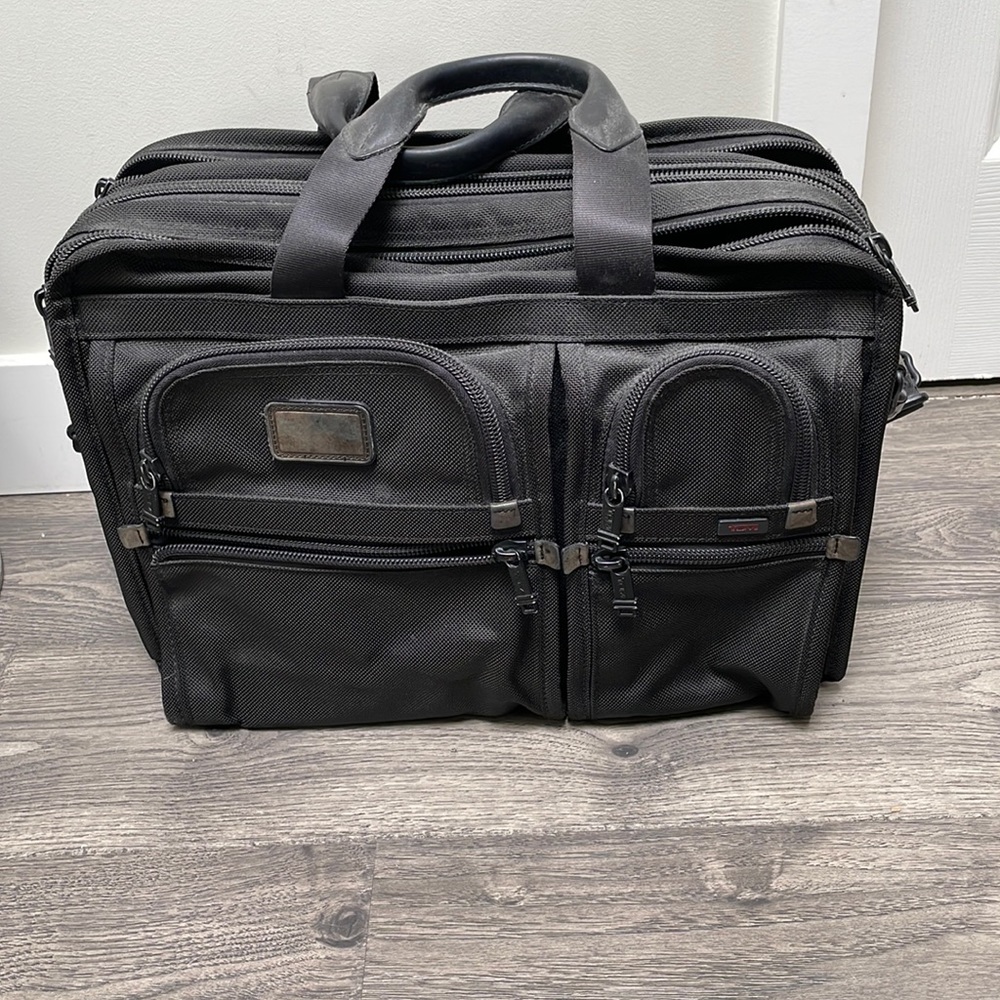 Tumi Expandable Briefcase - Gem